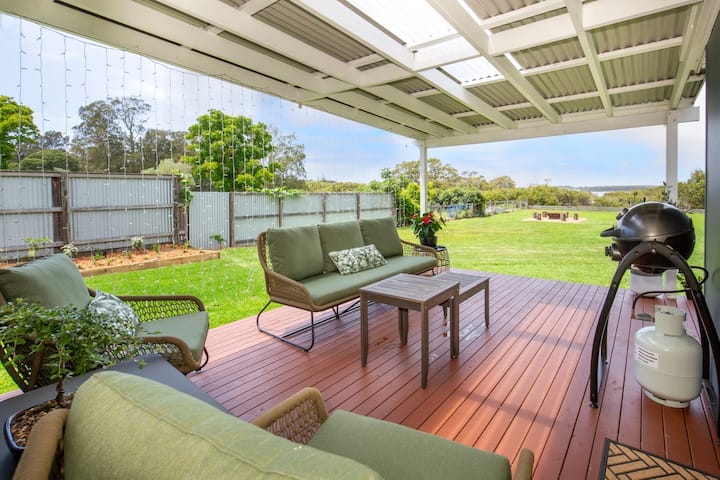 Jack's Culburra - Absolute Waterfront - Fireplace - Jervis Bay