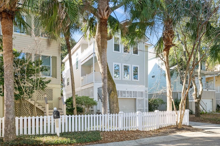 Grand Dunes | Walk To Beach | Inside Wild Dunes! - Isle of Palms, SC