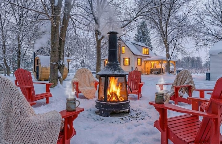 Scenic Notl Farmhouse-orchard Views-hot Tub-sauna - Niagara-on-the-Lake