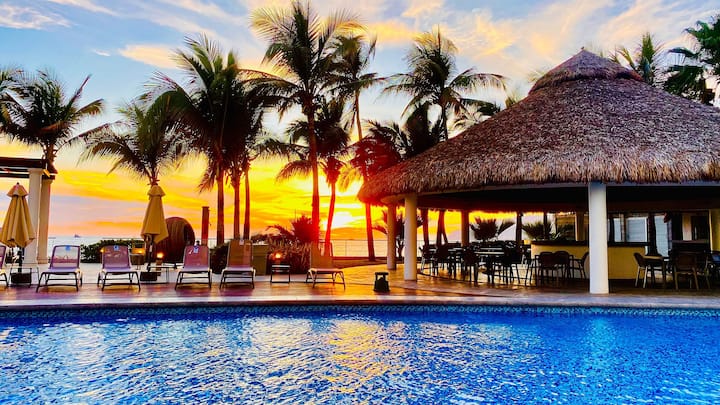 Beach And Luxury With Ideal Location - Mazatlán