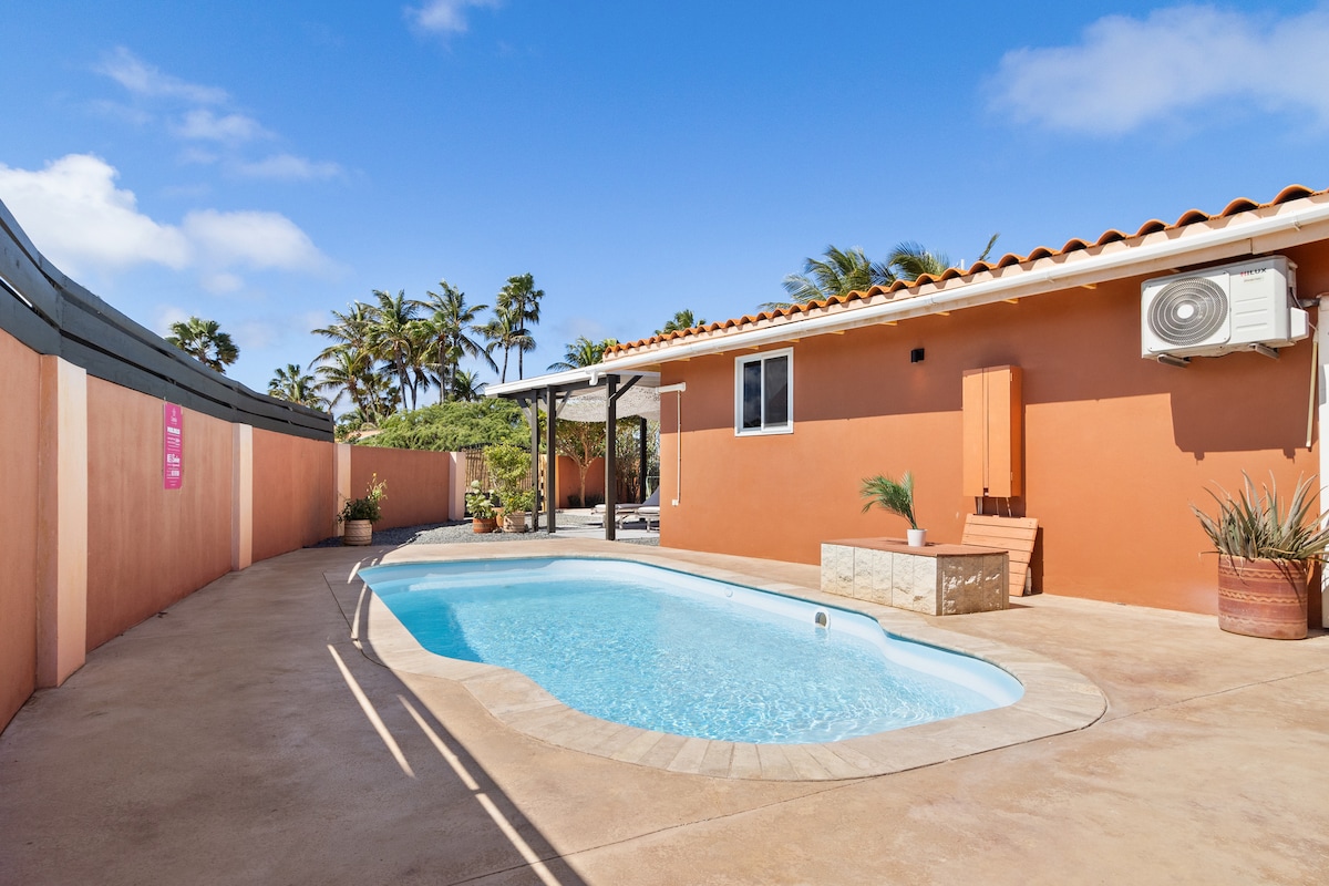 Private Pool! 3BR Home w Patio near Beaches, Aruba - Houses for Rent in ...