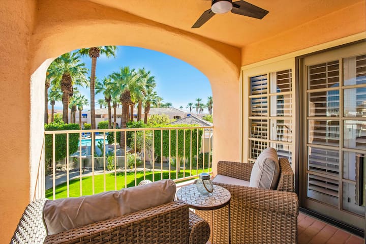 Keith Haring Inspired 2bd Deauville - Palm Springs