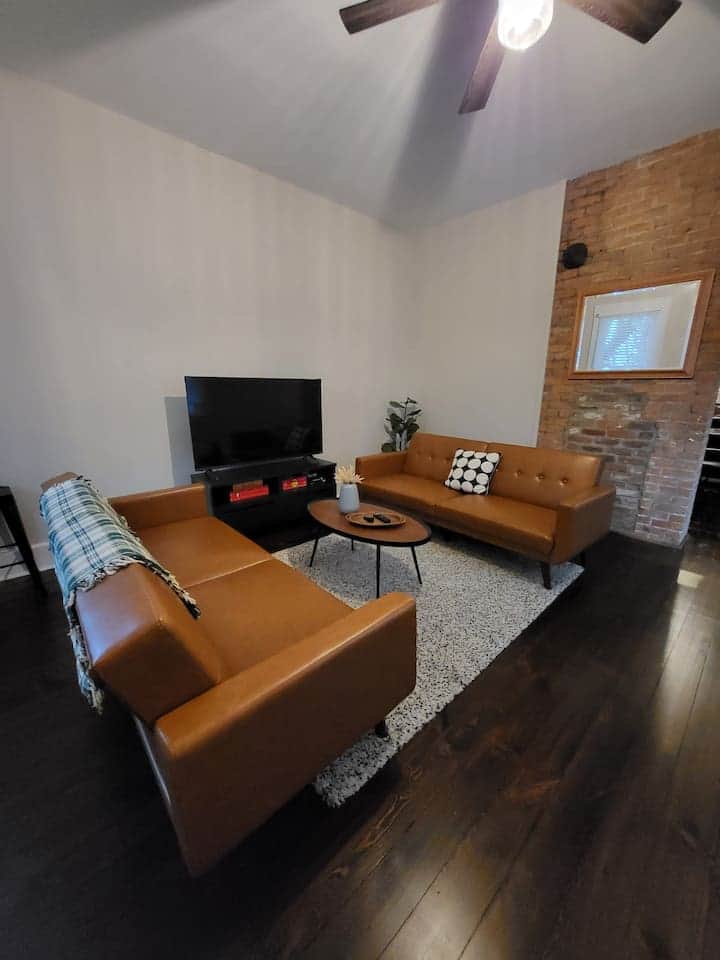 Newly Remodeled Columbia-tusculum 3br Gem - Cincinnati