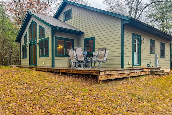 4br Lakefront Retreat With Fire Pit, Patio, & W/d - Manitowish Waters