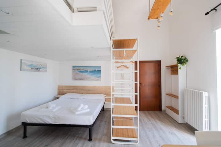 Wonderful Italy | Torre Lama Con Balcone - Bari