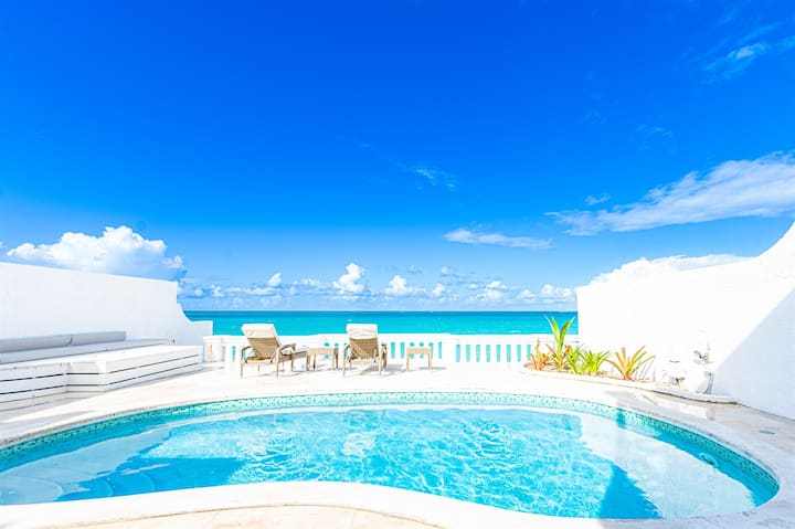 Beach Villa Cable Beach Ocean Front Private Pool - Nasáu