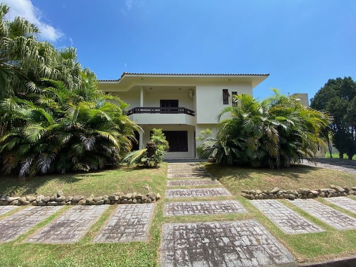 Casa 100m Praia De Jurere Internacional 18 Pessoas - Governador Celso Ramos