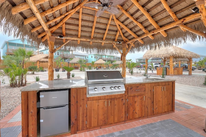 Free Electric Free Wifi Free Laundry Heated Pool G - Port Aransas, TX