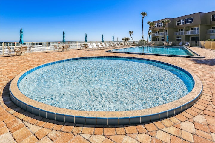 Coquina A101 Ocean View Condo - Crescent Beach, FL