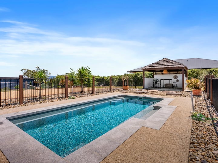 Dan's Rise - With Luxurious Pool - Mansfield