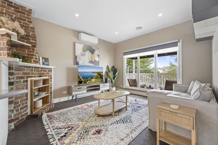 Lovely 3-bed With Alfresco Dining In Prime Suburb - Ballarat