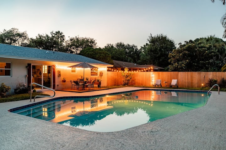 Heated Pool & Pet Paradise - Vero Beach, FL