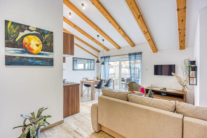 Apartments Mirjana - Apartment Ellmar - Medulin