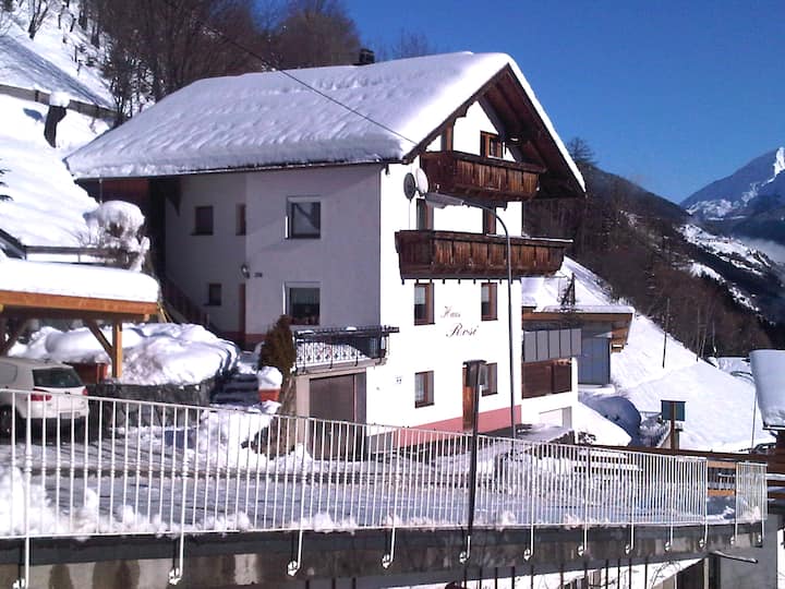 Appartement à Proximité Du Domaine Skiable - Ischgl
