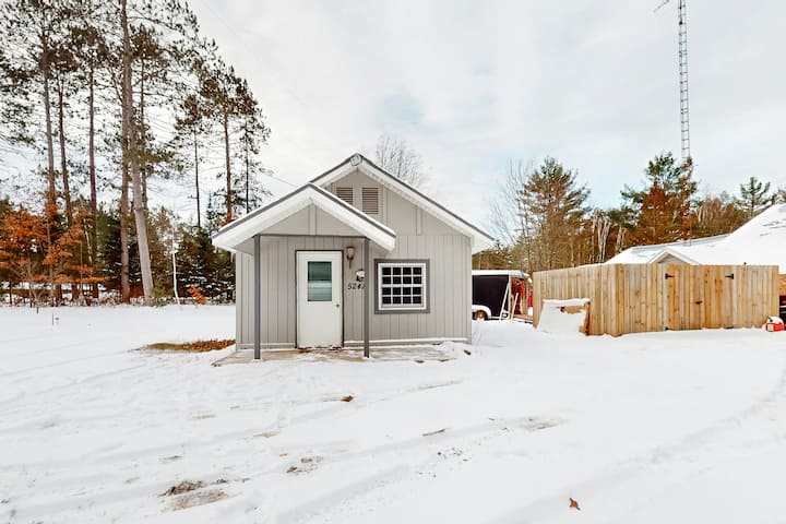 1br Dog-friendly Home On Snowmobile Trail W/w/d - Manitowish Waters, WI