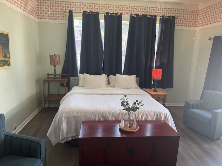 Unit 17 King Suite Kitchen Fast Wifi Smart Tv - Magic Springs, Hot Springs