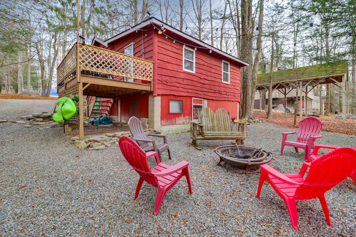 Cozy Lake Wallenpaupack Cabin W/ Community Perks - Lake Wallenpaupack, Greentown