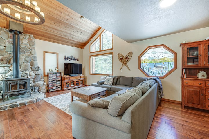 Family Cabin W/ Community Perks In Truckee! - Truckee, CA