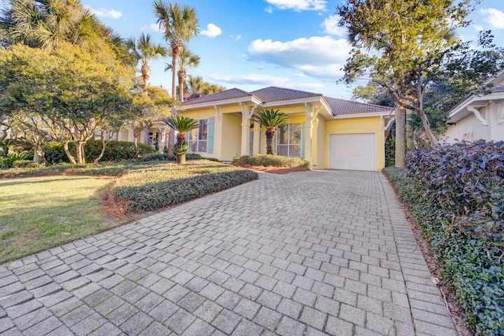 3br Beachside Home|6min Walk To Beach|pool|hot Tub - Destin, FL