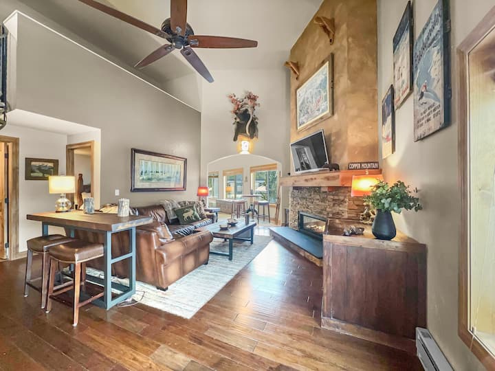 Pet Friendly Remodeled Spacious Condo. Be410 - Copper Mountain, CO