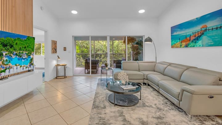 812 Mariners Club - Key Largo