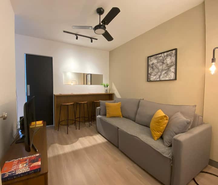Apt 1 Quarto, Centro, Cambuí, Ar Cond., Garagem - カンピナス