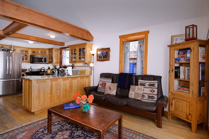 "Wild Iris" Historic Home In Downtown Cb, Dog Frie - Crested Butte, CO