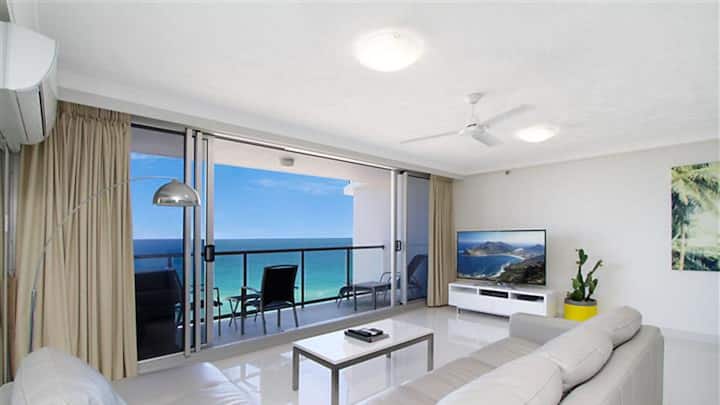 19b Peninsula - Surfers Paradise