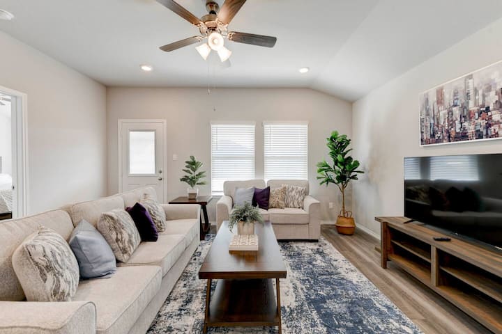 Spacious Home In South Temple With 5 Beds - Holland, TX
