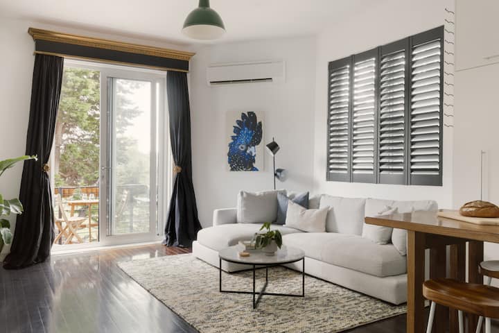 Urban Oasis In South Yarra : Spacious 1 Bed - Cremorne
