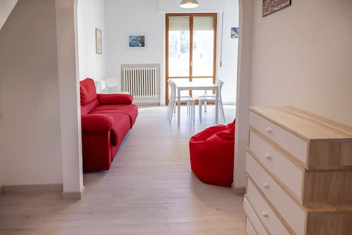N271 - Numana, Apartment In The Center - Numana