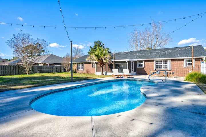 Navarre Oasis By Salt Water Vacations - Navarre, FL