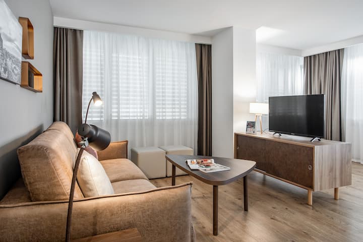 Pierre&vacances-appartement 6 Personnes-2 Chambres - Madrid