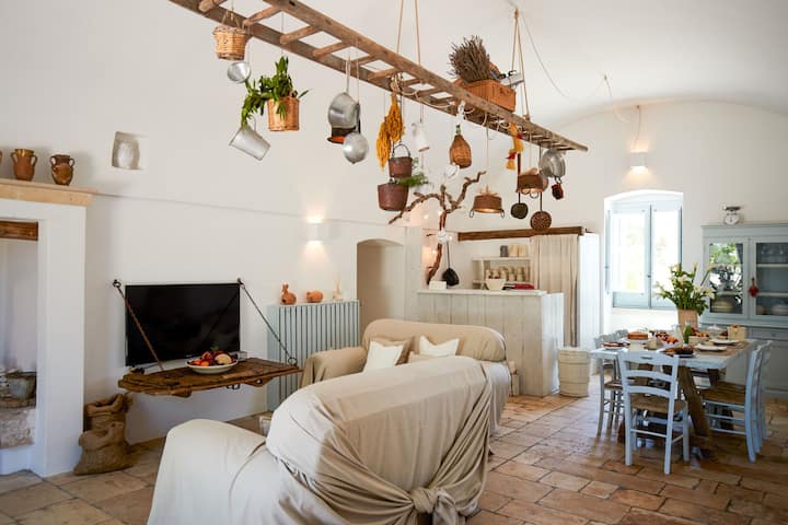Masseria Lamacerase, Stunning Historic Masseria - Polignano a Mare