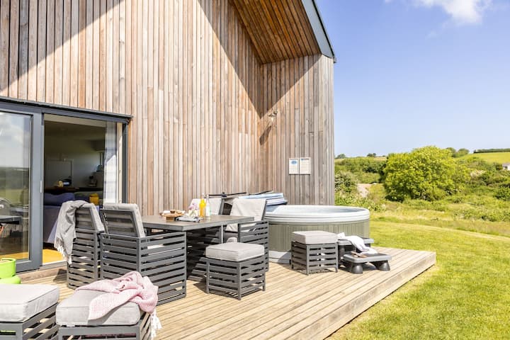 1 The Vista, Willingcott - Hot Tub/pet Friendly - Croyde