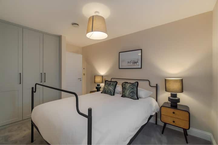 Charming 2 Bdr In Windsor - Vat Q - By Tempstay - Slough