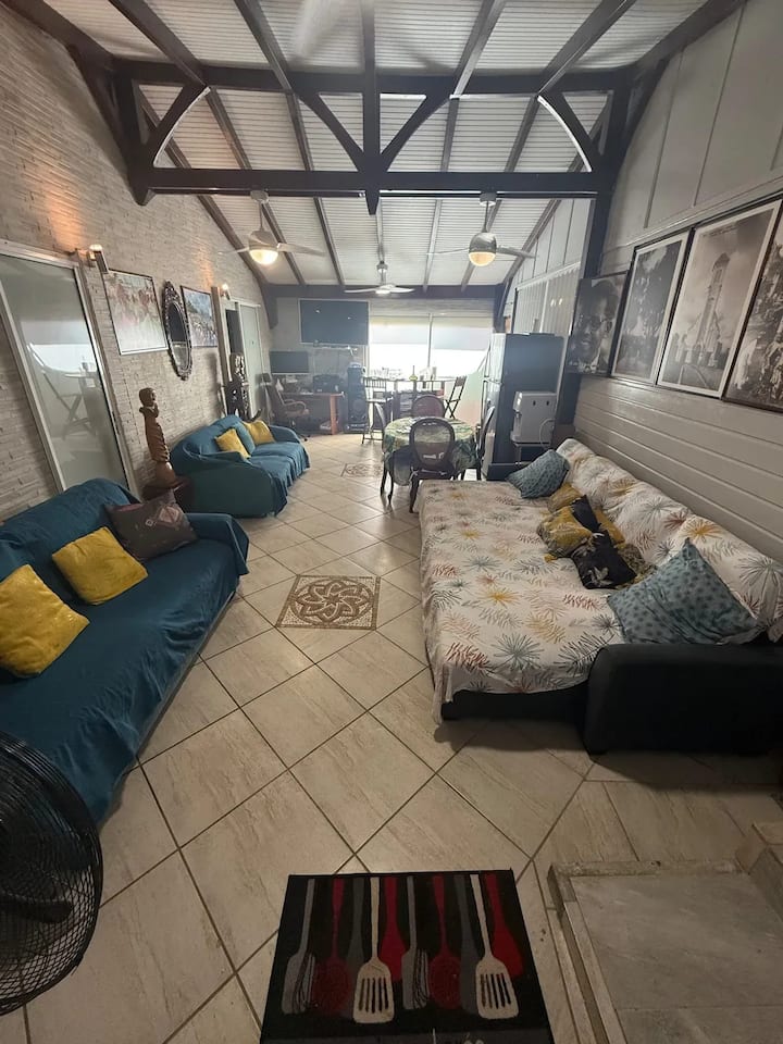 Maison à Fort-de-france, éQuipements Modernes - Fort-de-France