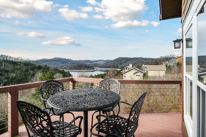 Center Hill Wakehouse - Smithville, TN