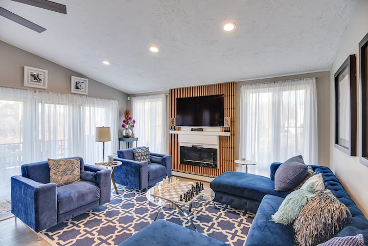 Pet-friendly Narragansett Home W/ Deck + Gas Grill - Narragansett, RI