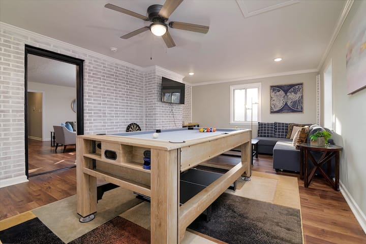 Countryside Comfort Concord | Sleeps 11 - Concord, NC