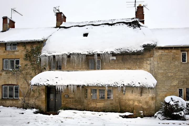 Inglenook Cottage - Chipping Campden