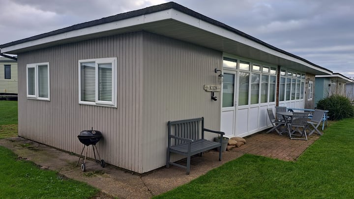 K128 - 6 Berth Chalet - Camber Sands