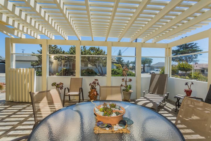 155 Formosa - Morro Bay