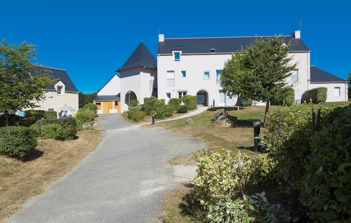 Profitez Des Vacances Relaxantes | Piscine + Sauna - Dol-de-Bretagne