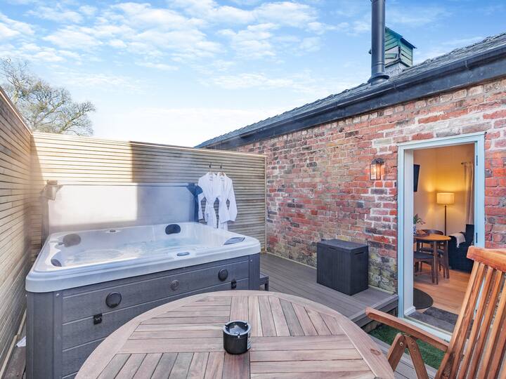 Rose Cottage - Uk45497 - Northwich