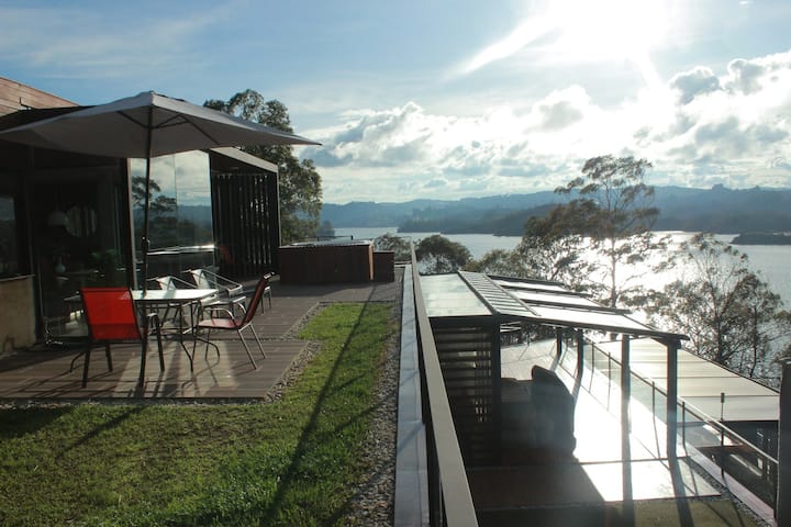Luxé Apartamento - Jacuzzi - Con Desayuno - Guatape