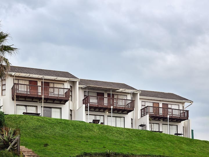 Bunkers Hill @Hole In The Wall - Coffee Bay