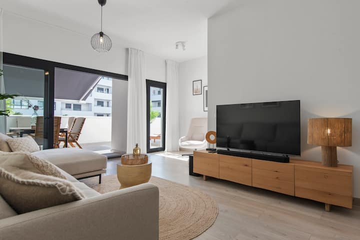 Garden View Apartment – Big Terrace - Estepona