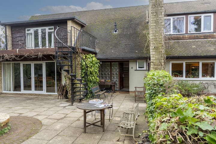 Sandford Meadow Guest House (Exclusive Use) - Oxford