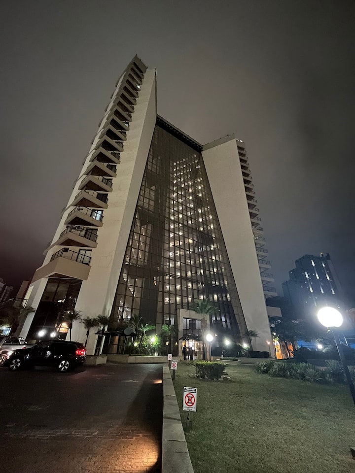 Flat Premium 2103- 5 Min A Pé Center Vale Shopping - São José dos Campos